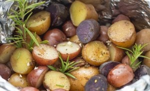A Festive Slow Cooker Garlic Rosemary Tri-Color Potatoes - Lazy Oven